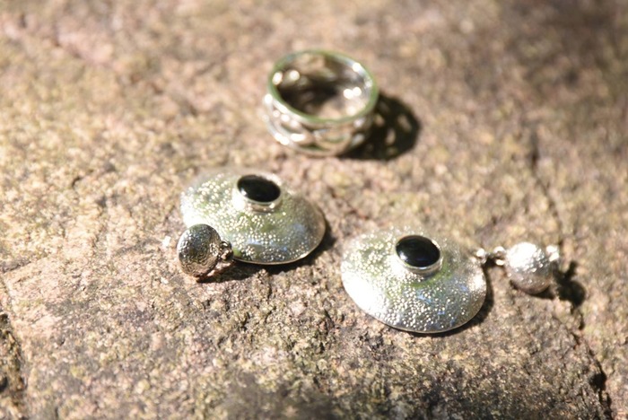 Kontakt :: Dato Design